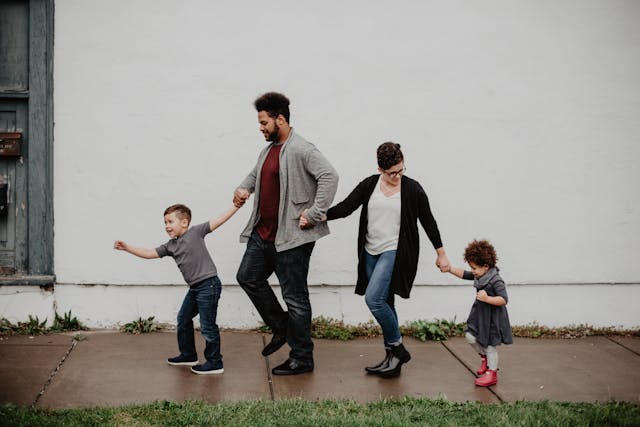 Can a Parent Be Forced to Pay Child Support Without a Formal Order?